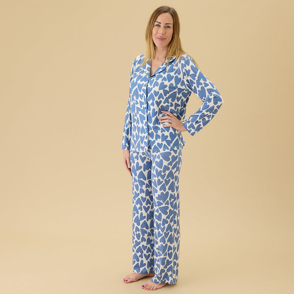 Shop Women's Blue Hearts Valentine's Pyjamas | MORI UK