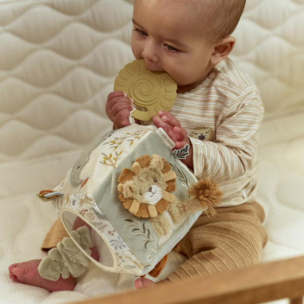 Shop Little Dutch Safari Activity Cube | MORI UK