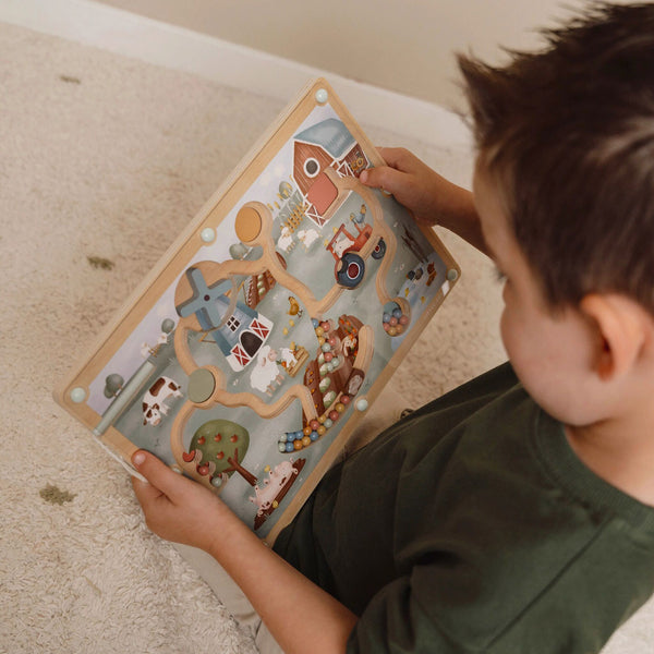 Buy Little Dutch Little Farm Magnetic Labyrinth FSC | MORI UK